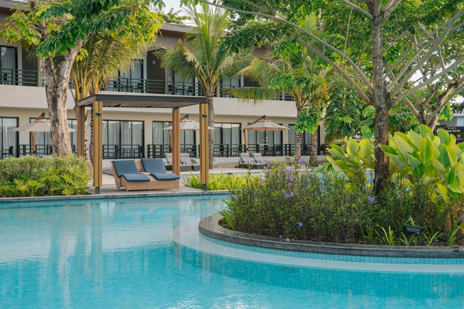 Swimming Pool | The Tropics At MacArthur Park Resort And Convention Center